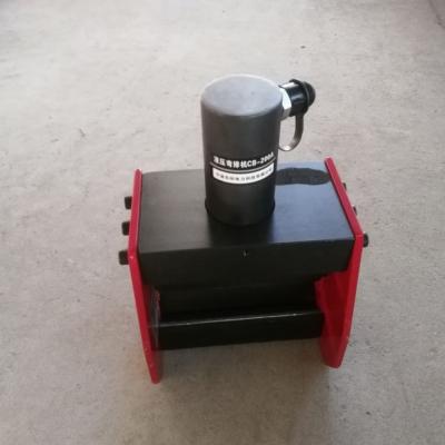 China 340mm Height Hydraulic Busbar Bender 170KN Bending Force For Cu / Al Sheet for sale