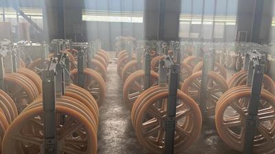 China Transmission Line Conductor Stringing Blocks 30 60 100KN With MC Nylon Wheels for sale