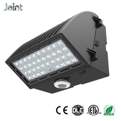 China ETL DLC FCC 50000hrs 35w Outdoor LED Wall Pack Light for sale