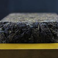 China Reducing Fat Hot Water Boiled Dark Tea Brick Smooth Good Endnote Taste for sale