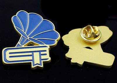 China Zinc paint badges special-shaped music trumpet brooch pin school badges Yiwu gift logo for sale