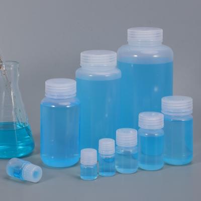 China Transparent Translucent Brown Wide Mouth HDPE PP Plastic Chemical Resistant Bottle 500ml-1000ml for Laboratory Storage for sale