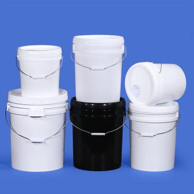 China Food Grade 5 Gallon Plastic PP Round Pail Paint Buckets with Lids and Iron Handle - 19L Capacity Industrial Containers for sale