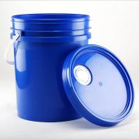 China Food-Grade 5 Gallon Double Wall PP Bucket with Sealed Oil Spout Lid and White Handle for sale