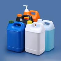 China High Temperature Resistant Plastic Sealing Jerry Can For Motor Oil Packaging Square Shape for sale