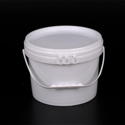China Food Grade PP Material 6L Round Plastic Container for Packaging of Water Liquid Paint for sale