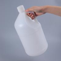 China 1 Gallon HDPE Square Chemical Detergent Jerry Can with Easy Grip Handle for sale