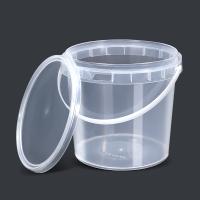 China Custom Color 1L Plastic Bucket With Lid For Keeping and Preserving Black Pepper Sauce for sale