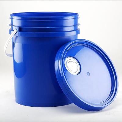 China 5 Gallon 20 Liter Plastic Bucket With Oil Nozzle For Chemical Liquid 100% PP Material for sale