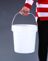China 20L Plastic Bucket With Spout Cap For Industrial Raw Material Chemical Powders Storage for sale