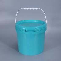 China Household Kitchen Pet Food Storage Bucket 5L Capacity with Pull-Ring Cap PP Plastic for sale