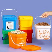 China 5L-25L Food Grade PP Plastic Pet Food Storage Container with Square Design and Moisture-Proof Seal for sale