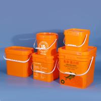 China 5L-25L Food Grade PP Plastic Pet Food Storage Container with Square Design and Moisture-Proof Seal for sale