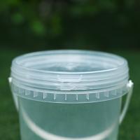 China Direct Round 1L Food Grade Clear Gallon Bucket for Snack Fruit Beverage Milk Tea Storage for sale