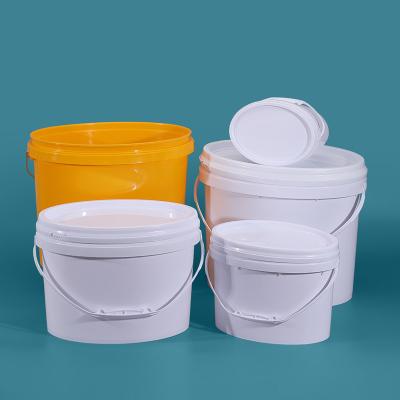 China 6L Heavy Duty Oval Polypropylene PP Recycled Plastic Buckets with Lids and Handles for Storage for sale