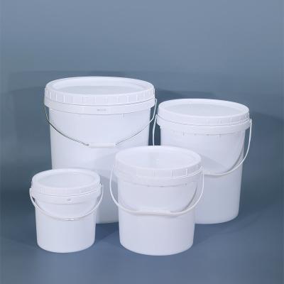 China 8 Gallon Food Safe Plastic Bucket with Screw Lid for Ice Cream and Beverage Storage - PP Material Construction for sale