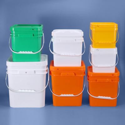 China 5 Gallon Square Beverage Bucket with Lid - Heavy Duty Plastic Storage Container for Bulk Materials for sale