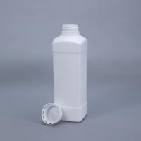 China High Durability Square HDPE Bottle With Tamper Proof Caps Chemical Resistant for sale