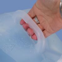 China Portable 1L Water Container Soft Collapsible Plastic Jerry Can Eco-Friendly Water Bucket with Faucet Lid for sale