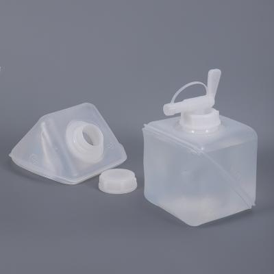 China Portable 1L Water Container Soft Collapsible Plastic Jerry Can Eco-Friendly Water Bucket with Faucet Lid for sale