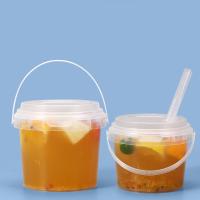 China Customized Food Grade Plastic Bucket -20~100℃ Temperature Resistant 1~2L Leakproof Container with Lid Handle for Hot Drinks for sale