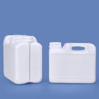 China Wholesale 3L 5L HDPE Stackable Jerry Can with Screw Cap and Foil Gasket Empty Plastic Chemical Hydrosol Storage Barrel for sale