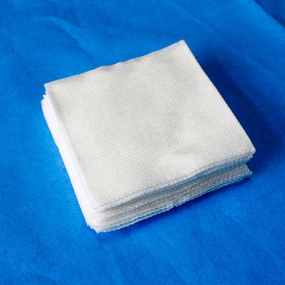 China Colorful Medical Gauze Pads 100% Cotton 8 Ply Absorbing Blood Exudates Folded Edge for sale