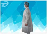 China Disposable Non-Woven Lab Coat Velcro Fastening 30-50gsm Breathable for sale