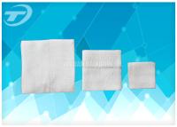 China High Whiteness Sterile Cotton Wool Balls / Unfolded First Aid Gauze for sale