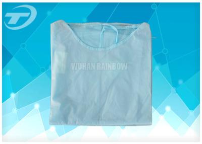 China Disposable PP SMS Scrub Suits Patient Surgical Hospital Isolation Gowns 45gsm Size L for sale