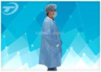 China Disposable PE Visitor Coat 125x150cm Waterproof Medical Lab Coat White for sale