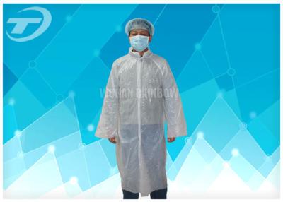 China PE Disposable Visitor Coats By Polyethylene Fabric CE Certificated for sale