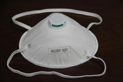 China disposable non woven N95 mask  with or without valve for sale