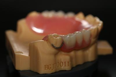 China Heat Curing Acrylic Dentures Lucitone 199 Impact Resistant for sale