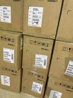 China AUO 5.7 Inch 640x480 TFT LCD Screen G057VTN01.1 550 Nits And 33 Pins CMOS Interface for sale