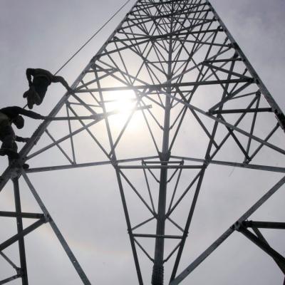 China Self Supporting Internet 5G Telecommunication Antenna 3 Legged Angular Steel Tower for sale