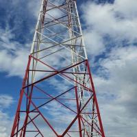 China Battery Backup Solar Panel Antenna Tower Galvanized Steel 15 25 30M 5G 4G Emergency Telecom Tower for sale