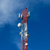 China 19 29 39M Multi Signal 3 Legged Tubular Galvanized Steel Self Supporting Outdoor 5G 4G Microwave Radio Mast for sale