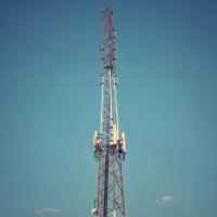 China Long Life 3 Legged Tubular Steel Tower Galvanized Telecom Mast Designed for Outdoor 5G 4G Microwave Network Applications for sale