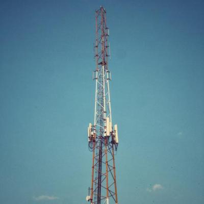 China Long Life 3 Legged Tubular Steel Tower Galvanized Telecom Mast Designed for Outdoor 5G 4G Microwave Network Applications for sale