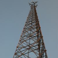 China 3 Leg Tubular Custom Height 20-100m Steel Communication Tower For Global Engineering Projects for sale