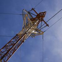 China Wireless Communication Galvanized Guyed Wire Tower Wind Resistant For 5G Signal Transmission for sale