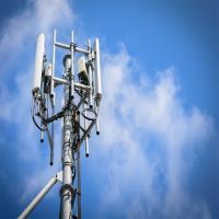 China 10M Weather Resistant Rooftop Telecom Tower For Urban Dense Area for sale