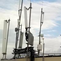 China 25M 30M 40m Lightweight Rooftop Monopole Tower for Urban 5G Small Cell densification with Small Base Footprint and Galvanized Steel for sale