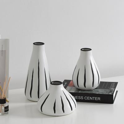 China OEM Garden Decorative Ceramic Planter with Wholesale Price for sale