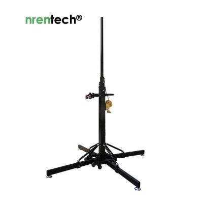 China 5.5m iron materials telescopic mast with mobile quadpod brackets with wheels for sale