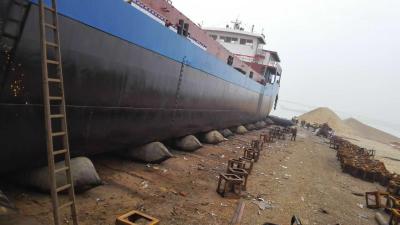 China Rubber Ship Launching Airbags With High Pressure And Durability for sale