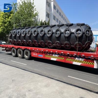China Swivel Yokohama Rubber Fender for Durable and Long-lasting Ship To Ship Applications for sale