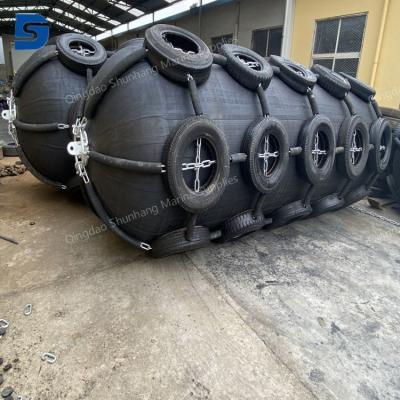 China Chain Tyre Net Type Pneumatic Rubber Fender with Easy Installation ISO 17357 Standard for sale