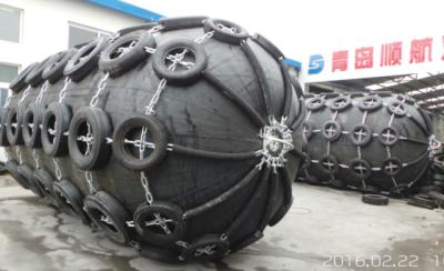China Low Maintenance Pneumatic Rubber Fender CCS Certified Marine Fender for Ship Docking and Harbor Protection Applications for sale